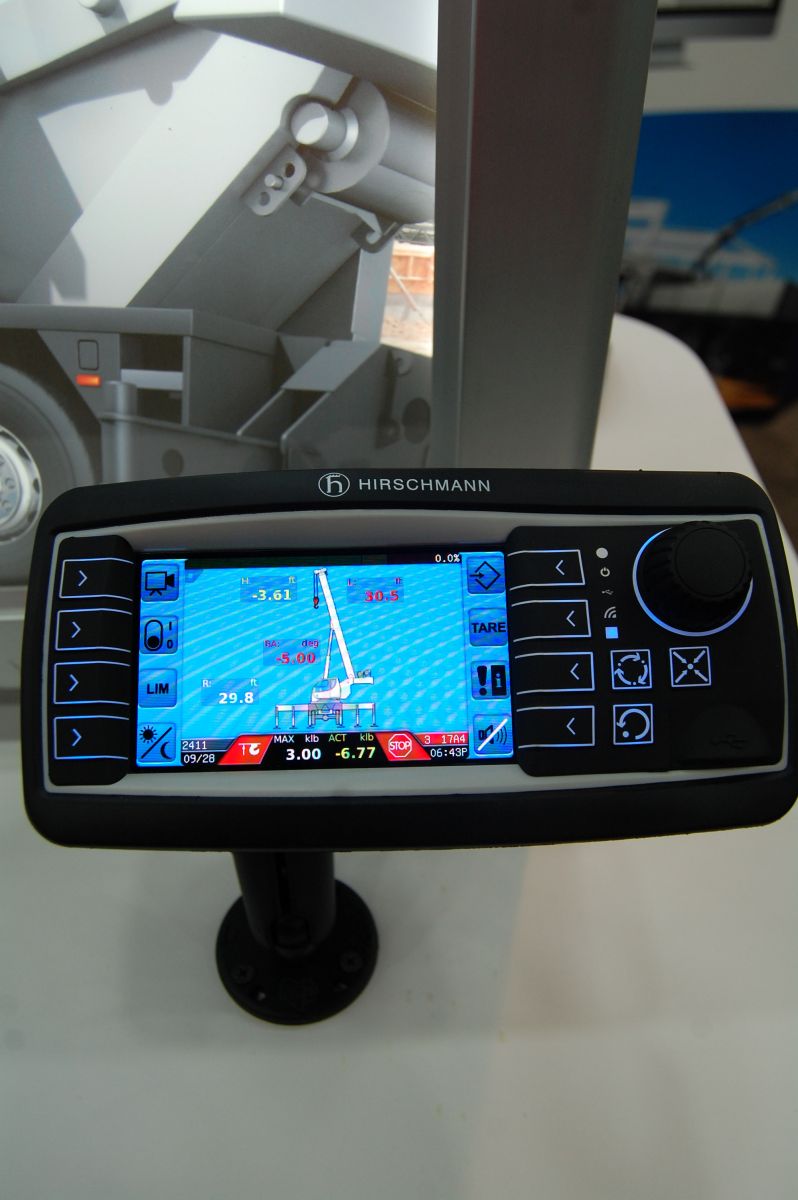 Hirschmann qSCALE I2 LMI Designed for Small Cranes | Crane Hot Line